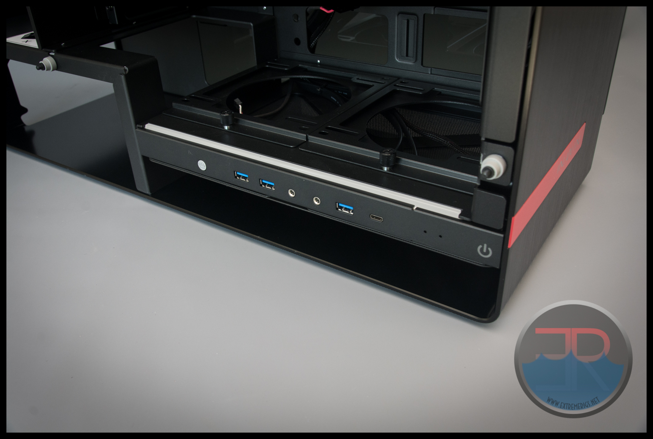 In Win 909 ATX Case Review - Page 2 of 4 - ExtremeRigs.net