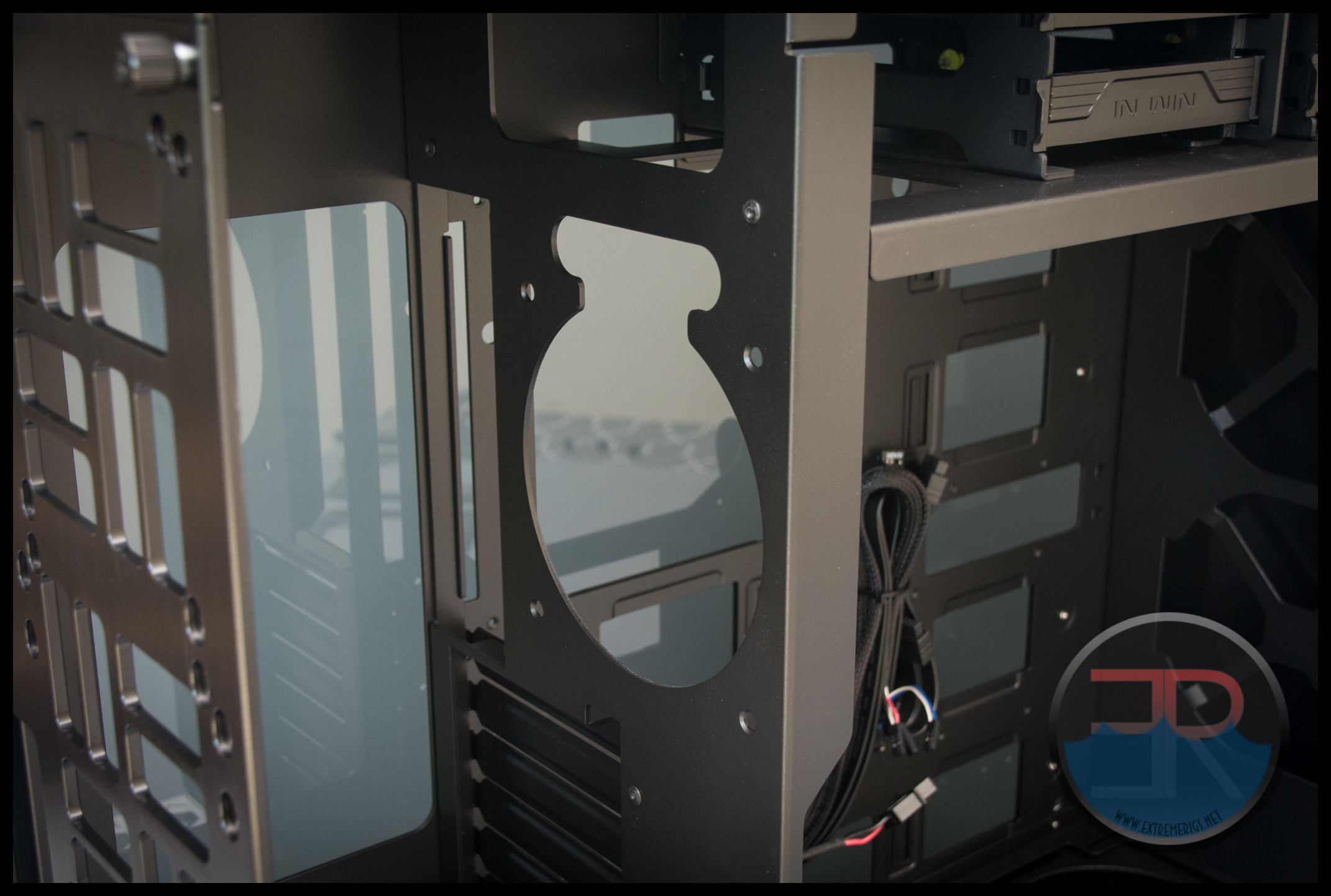 In Win 909 ATX Case Review - Page 2 of 4 - ExtremeRigs.net