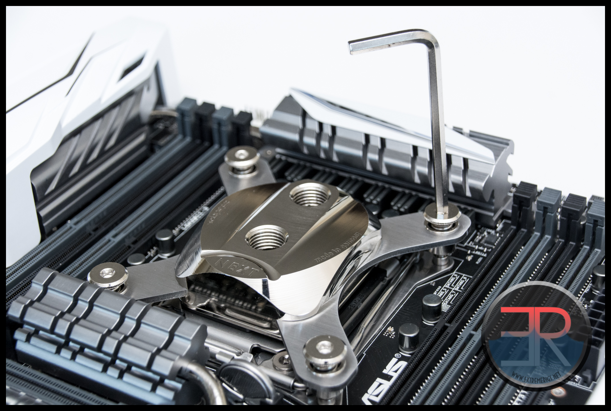 AquaComputer NEXT CPU Water Block Review - ExtremeRigs.net